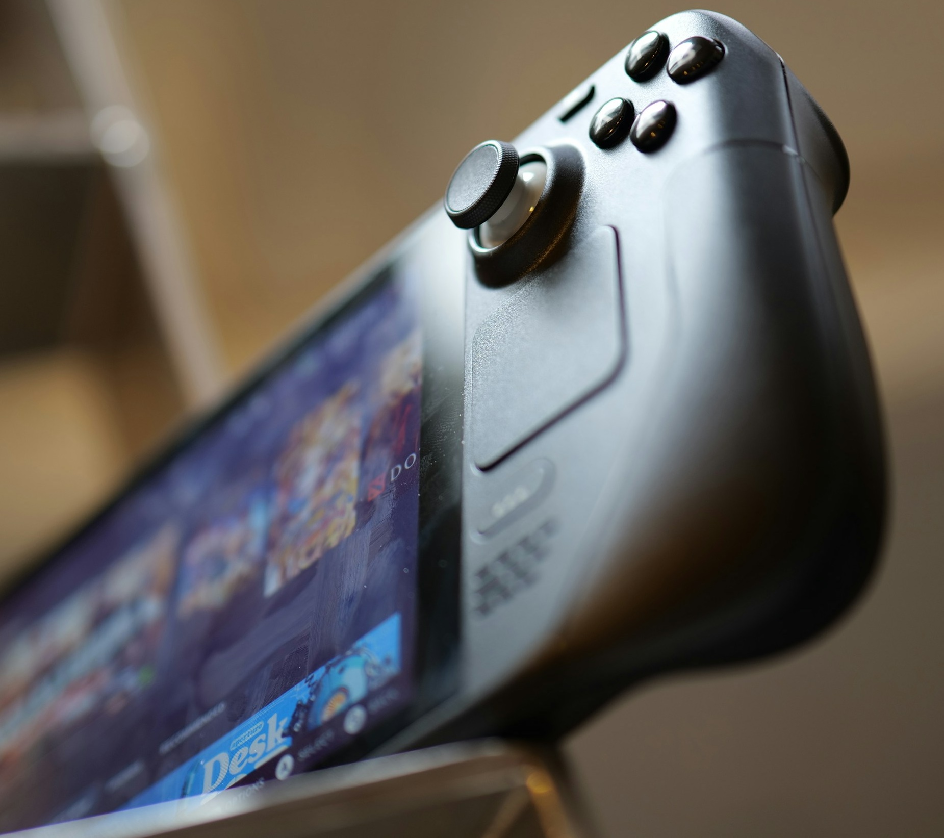 Gaming communities continue to snap up handheld gaming PCs - Tech Digest